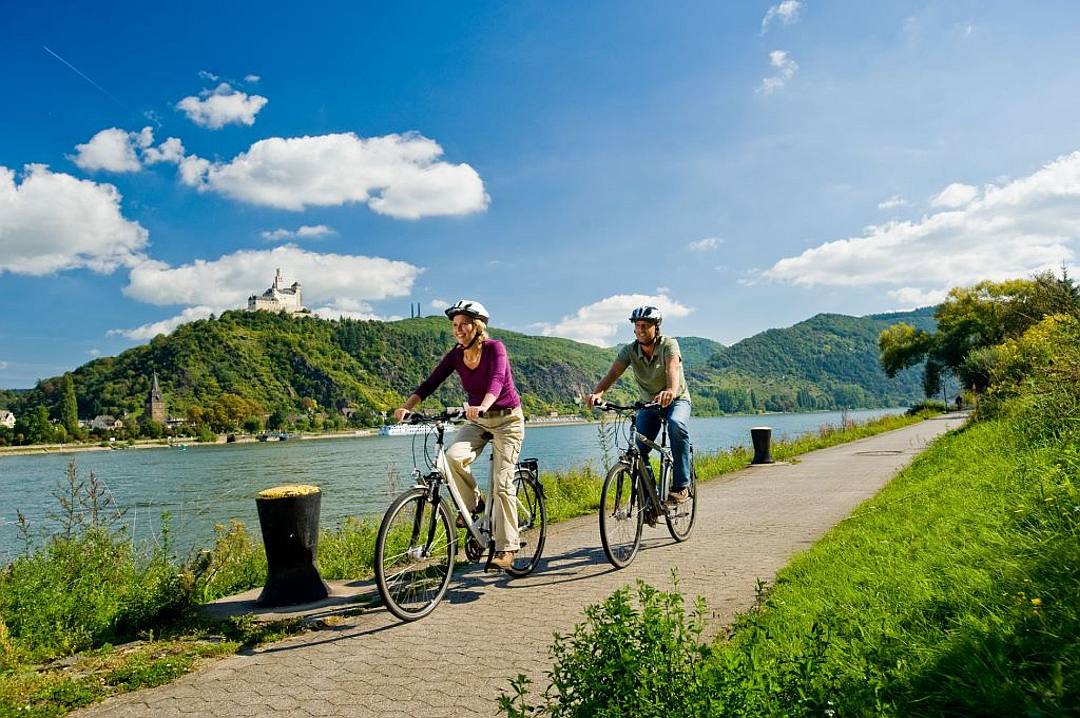 Romantic Rhine Cycle Path / Mainz - Cologne